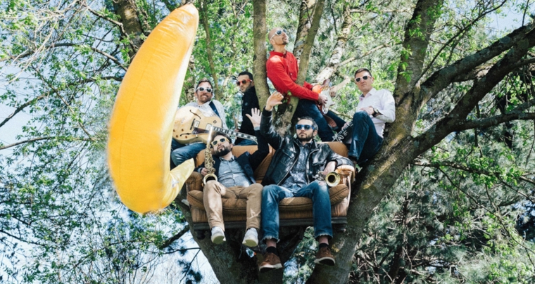 Free Funky Banana