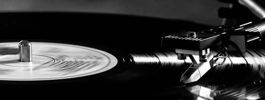 5 ans de La Flèche Not Dead dans un Vinyle