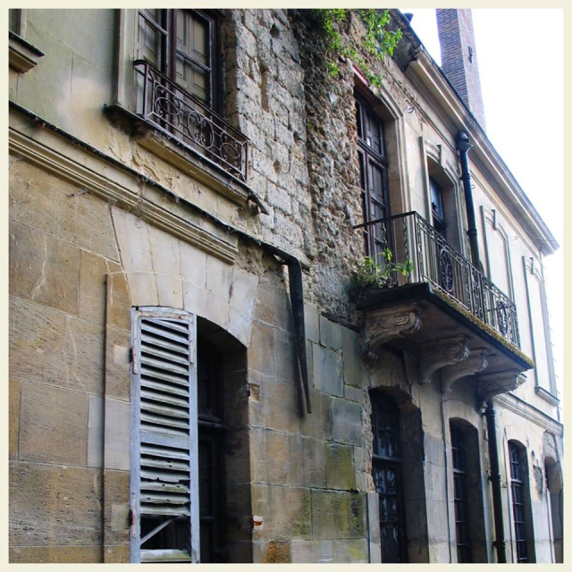 Reg'ARTS Nouveaux sur le Château d'Issou - Ulule