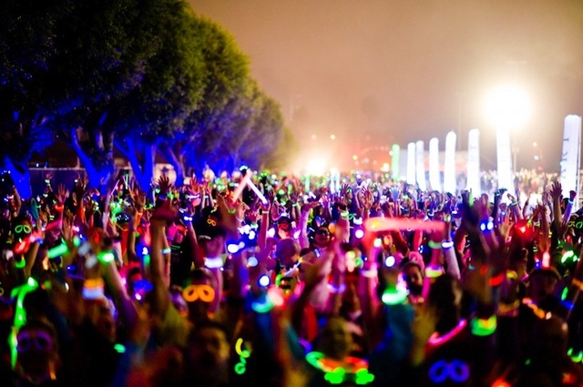 LIGHT UP RUN