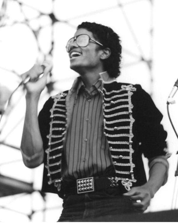Magazine consacré à Michael Jackson - JAM Mag #2 - Ulule