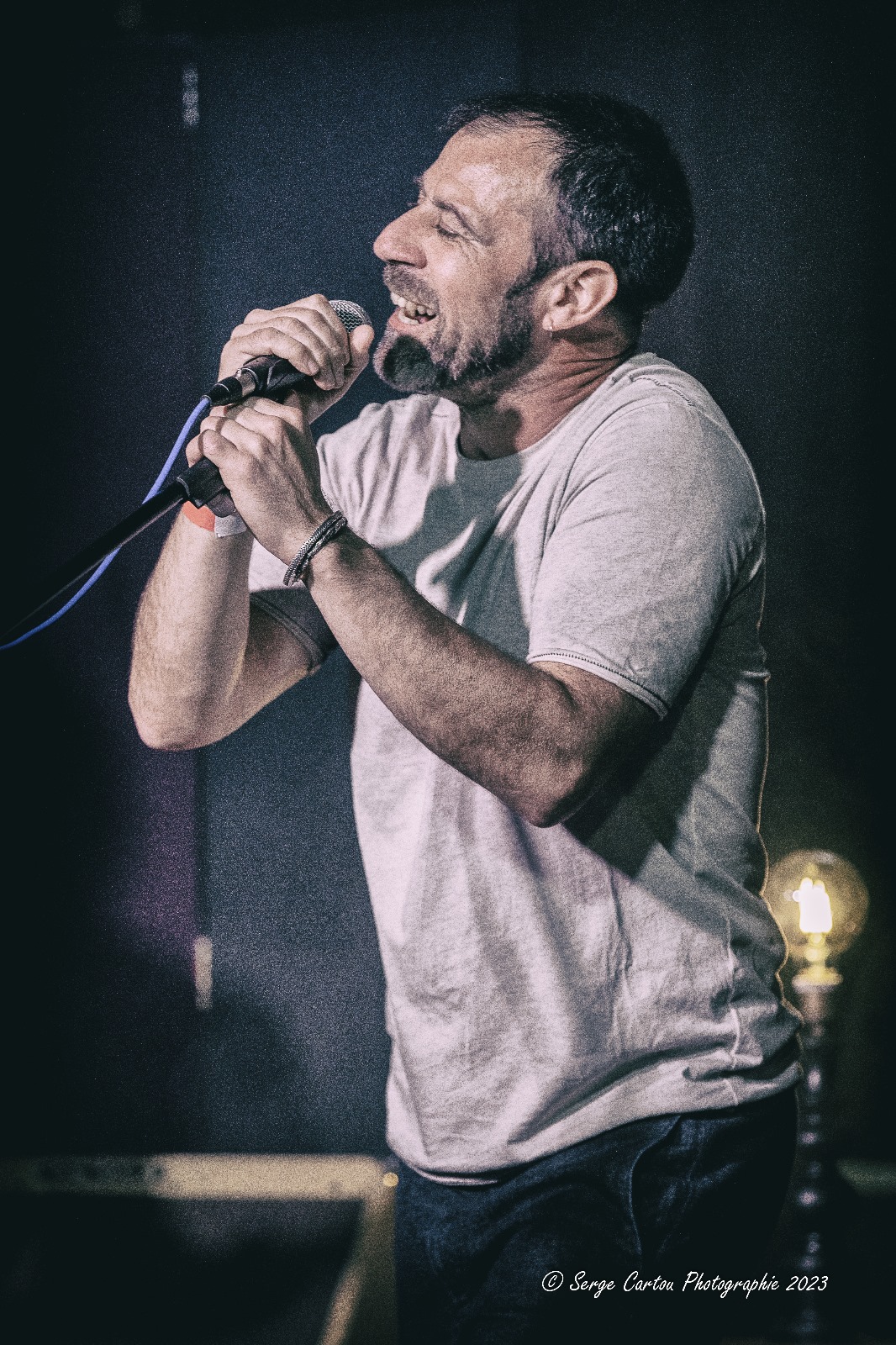 A défaut d'or ni d'air - Barje des Rives 1er album - Ulule