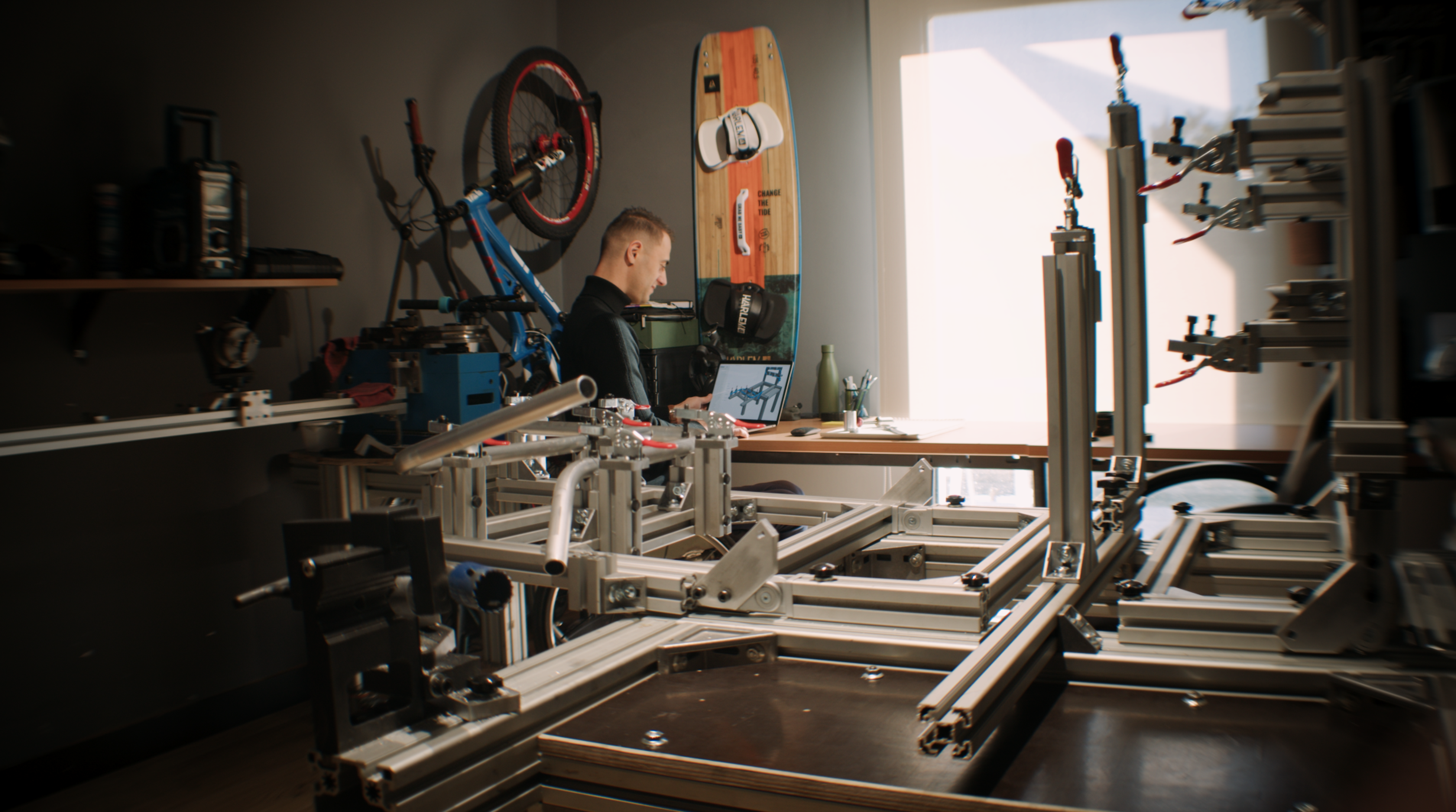 Un Vélo Révolutionnaire pour Redéfinir le Sport Adapté