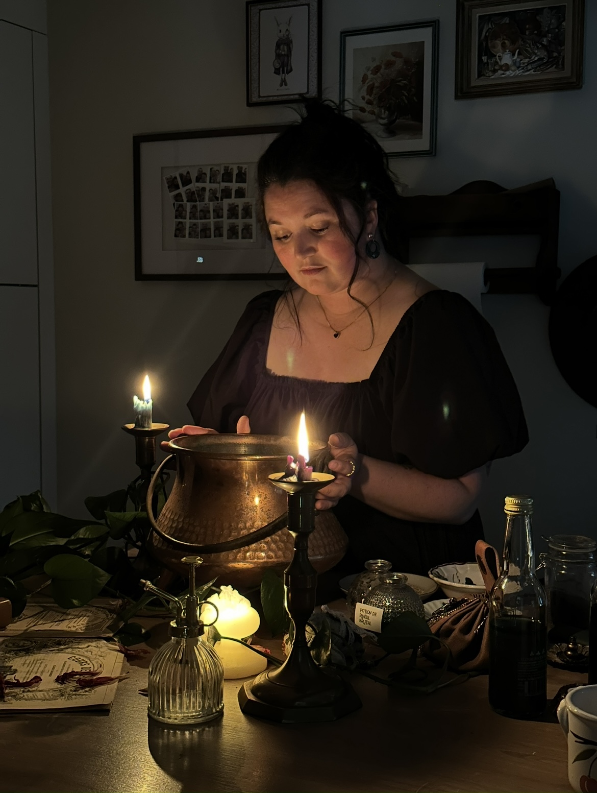 🌙 Un Oracle trash et mystique - Ulule