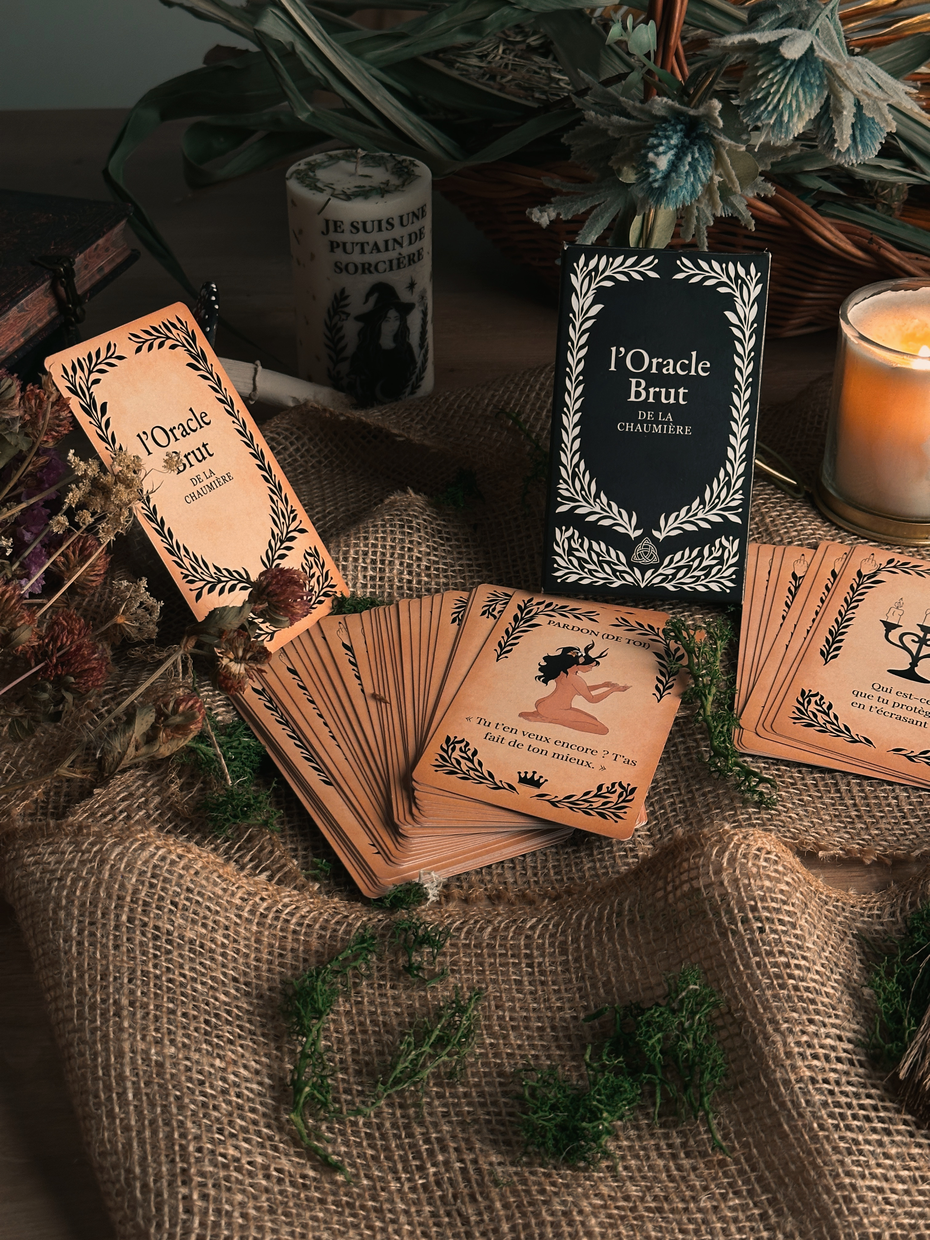 🌙 Un Oracle trash et mystique - Ulule