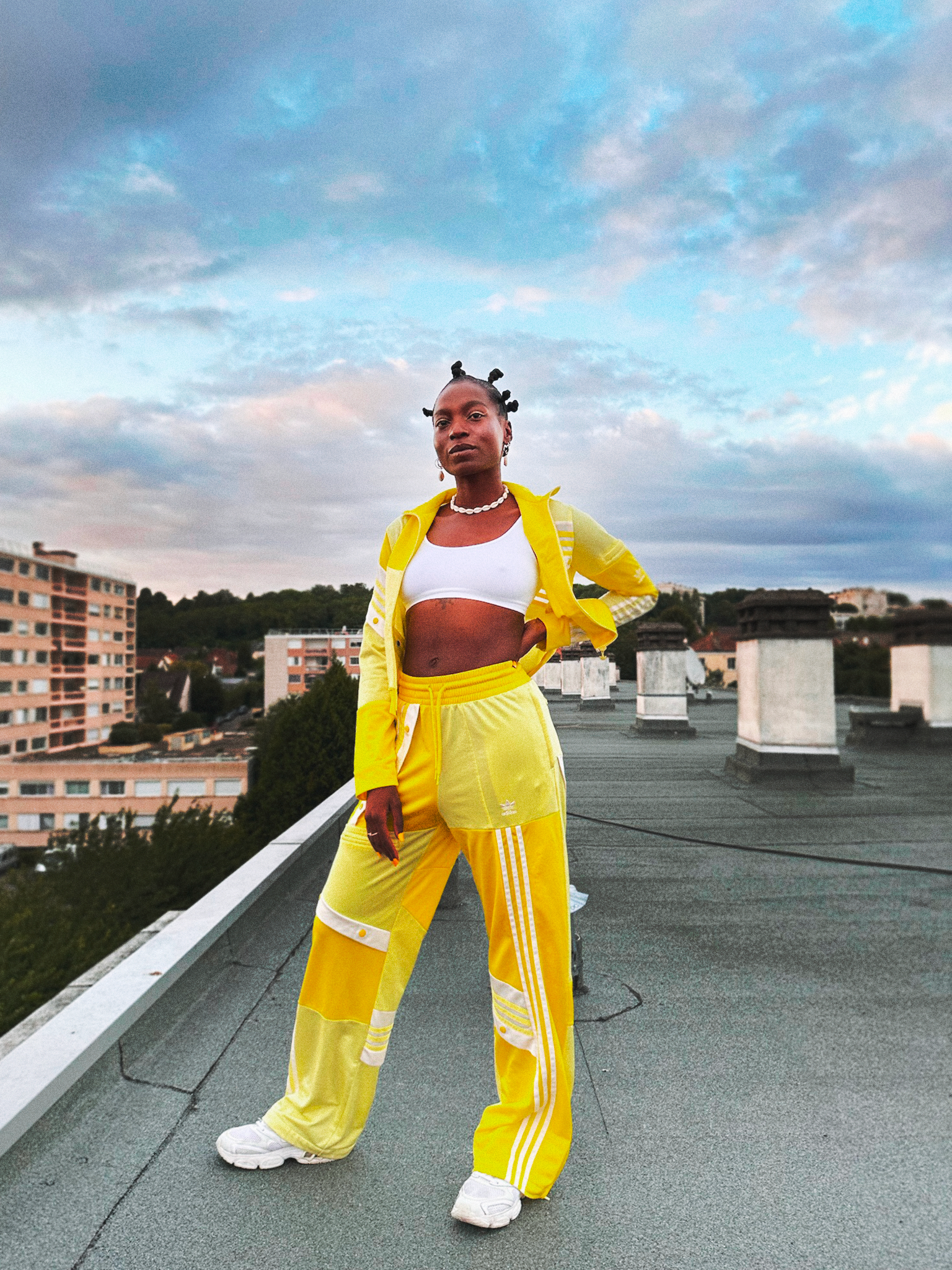 SOUTIEN SORTIE 1ER EP PEARL - 10/25