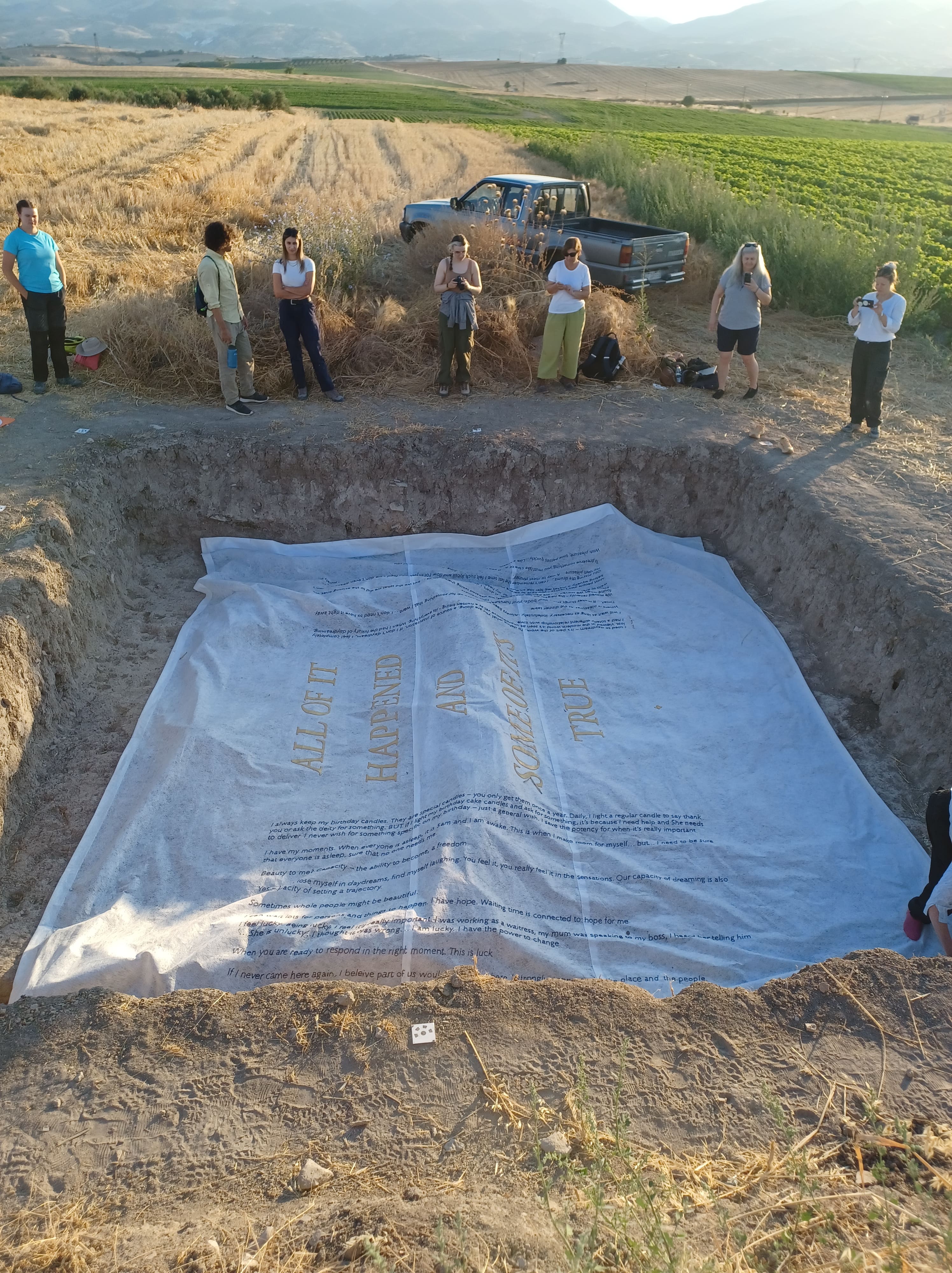 Fouiller le passé, construire l’avenir à Toumba Serron - Ulule