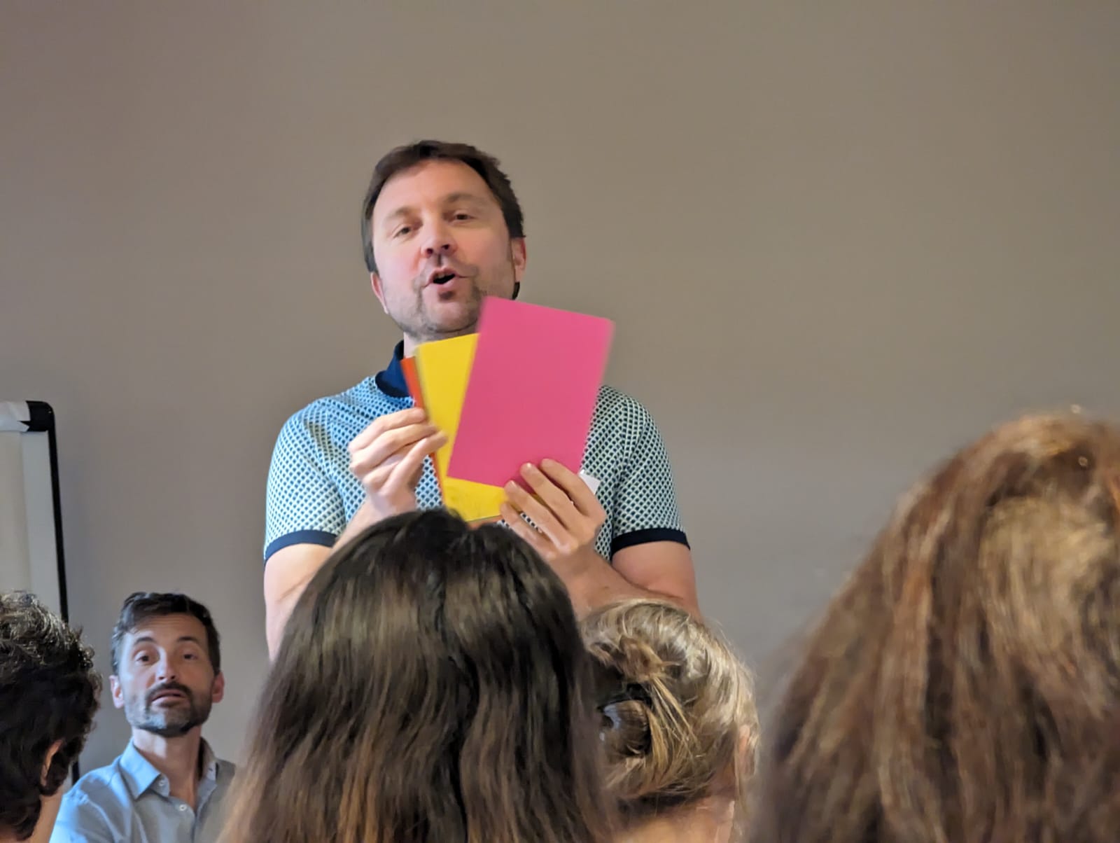 Auto-défense intellectuelle : ateliers, formation et réseau! - Ulule