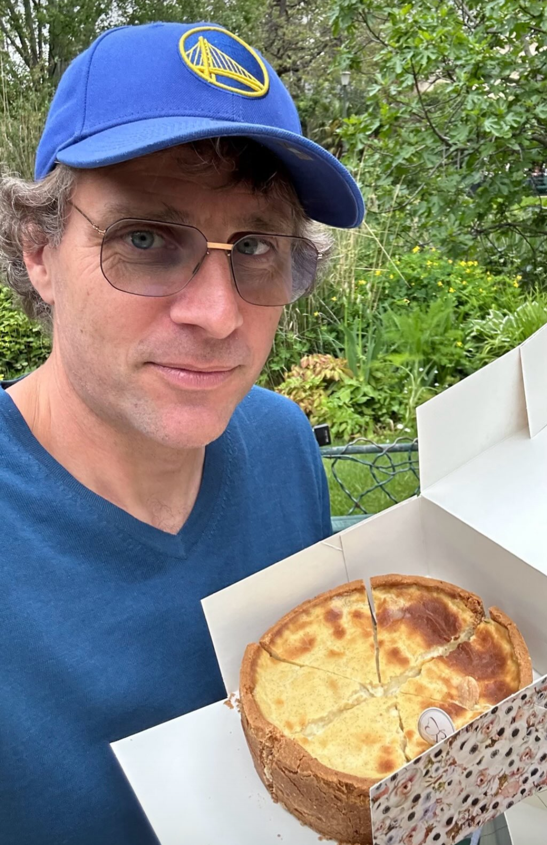 TROIS FOIS RIEN : une collection des Éditions du Motel.