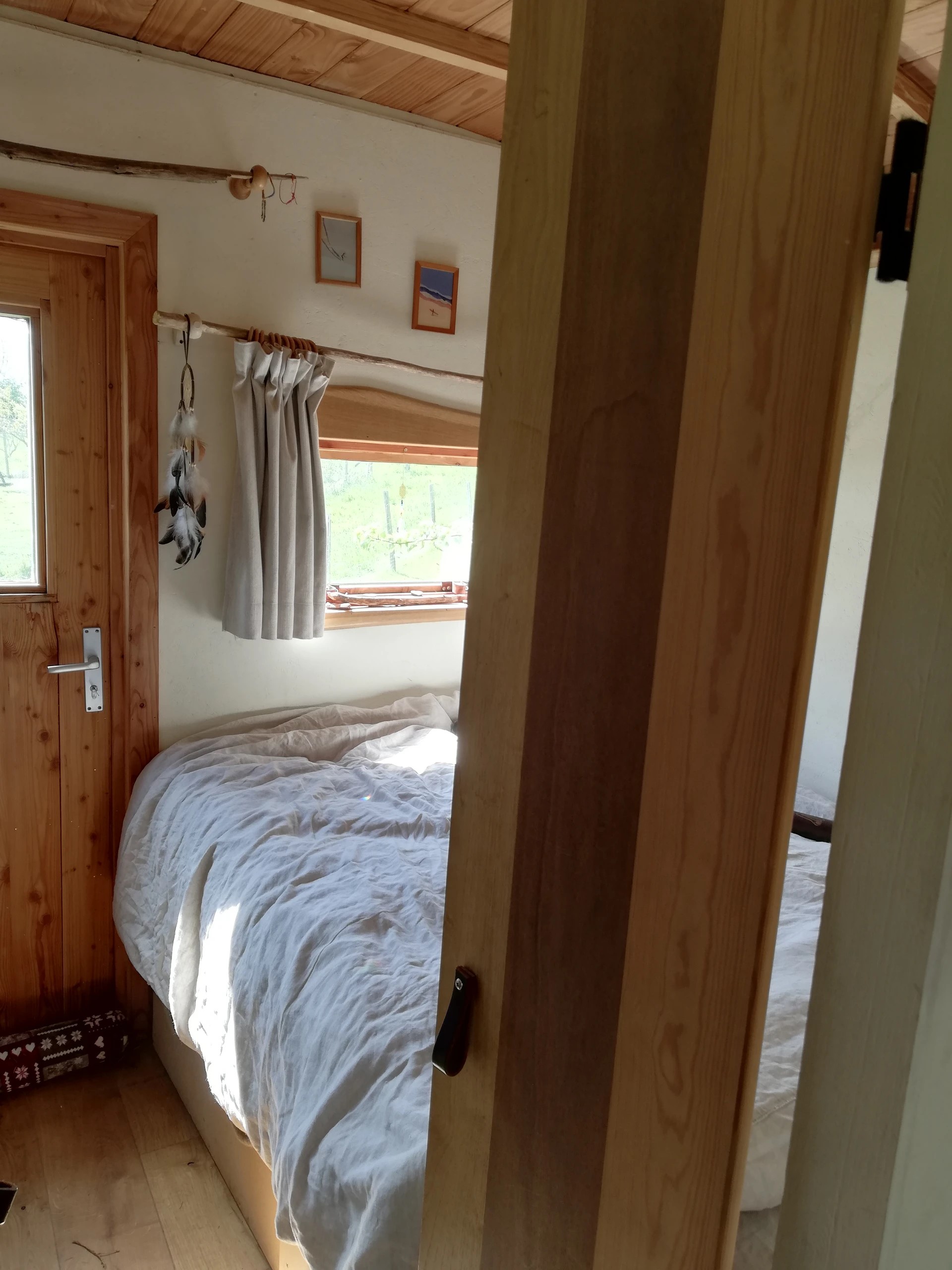 La roulotte à Yvoir. Un logement authentique et ressourçant