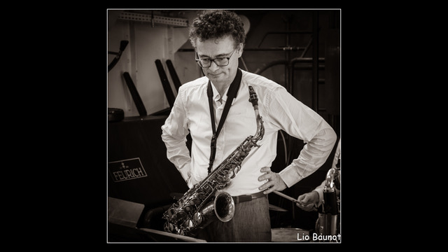 Le Second CD de Swingin ' Affair : LA LOI DES SÉRIES