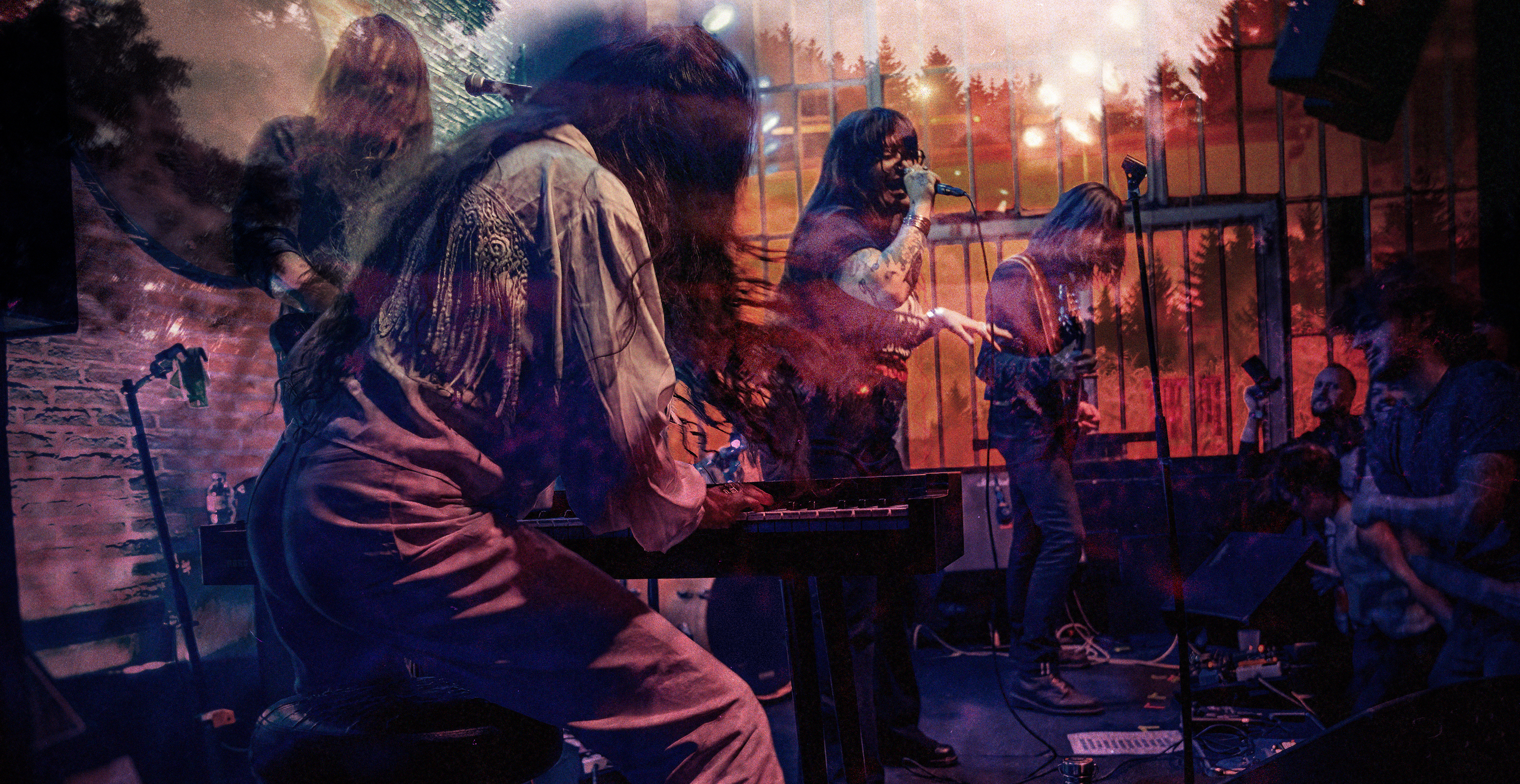 RED CLOUD • 1er ALBUM - Ulule
