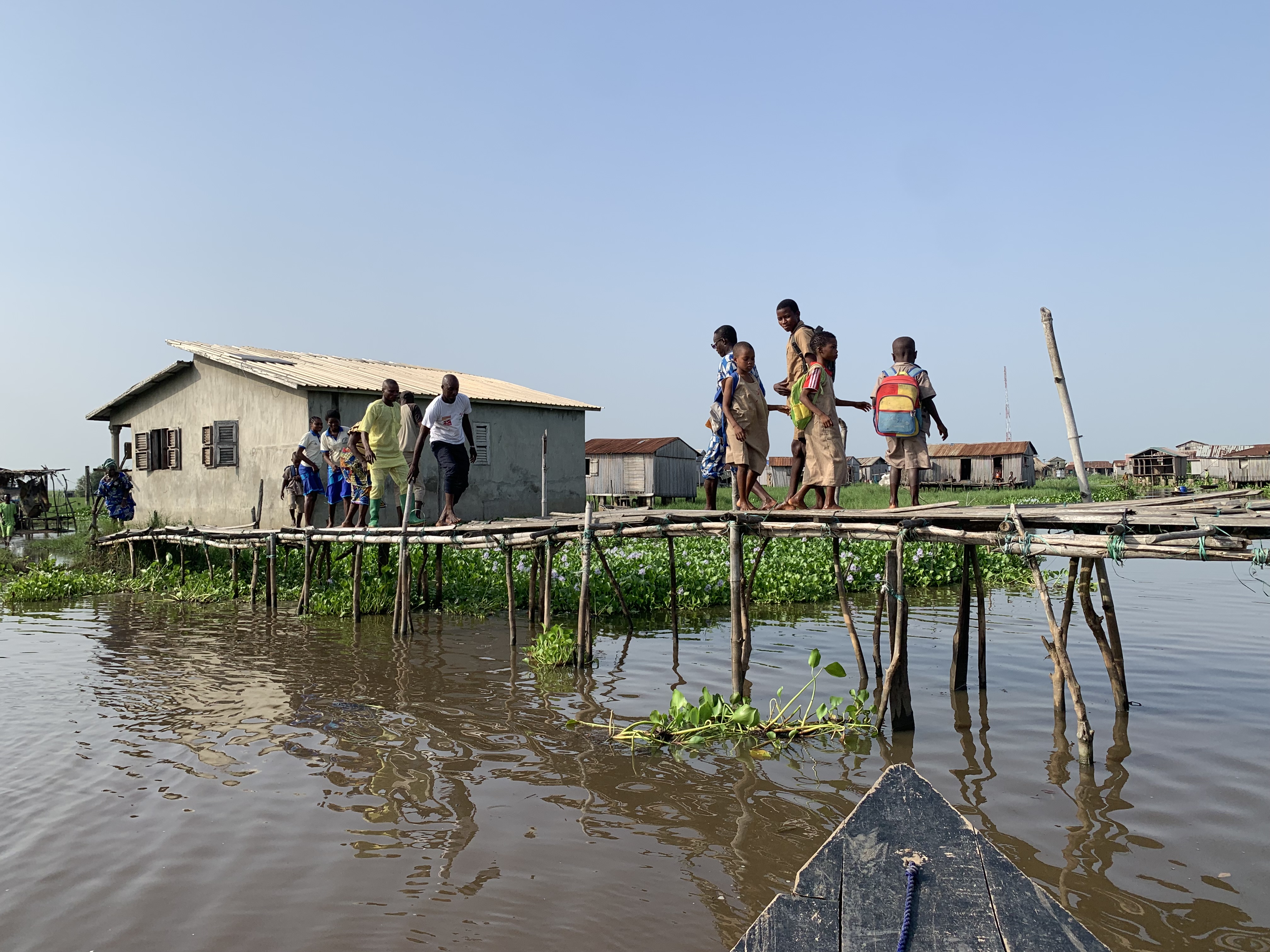 Construction d'une passerelle au Bénin