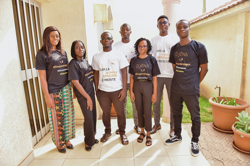 Association Djéna : Soutenez 10 étudiants au TOGO & BENIN - Ulule