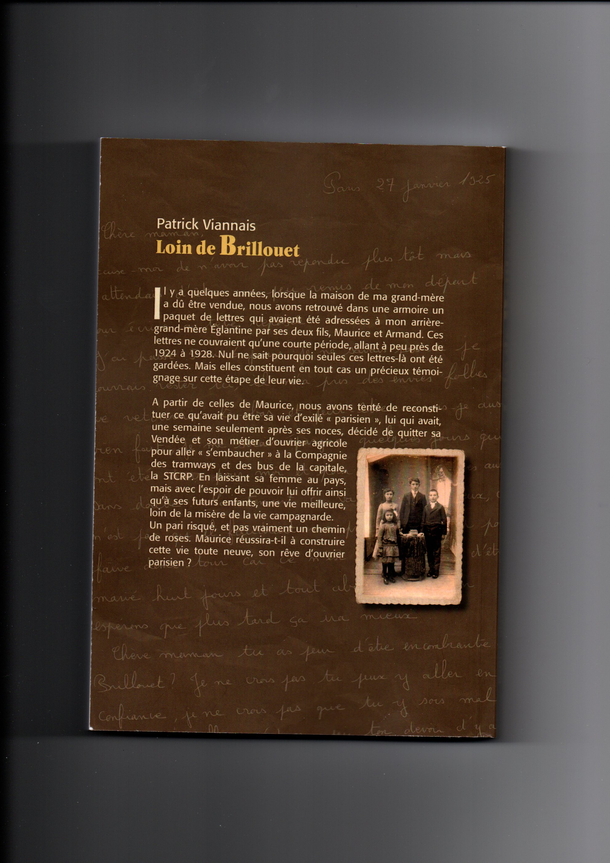 Loin de Brillouet - Publication