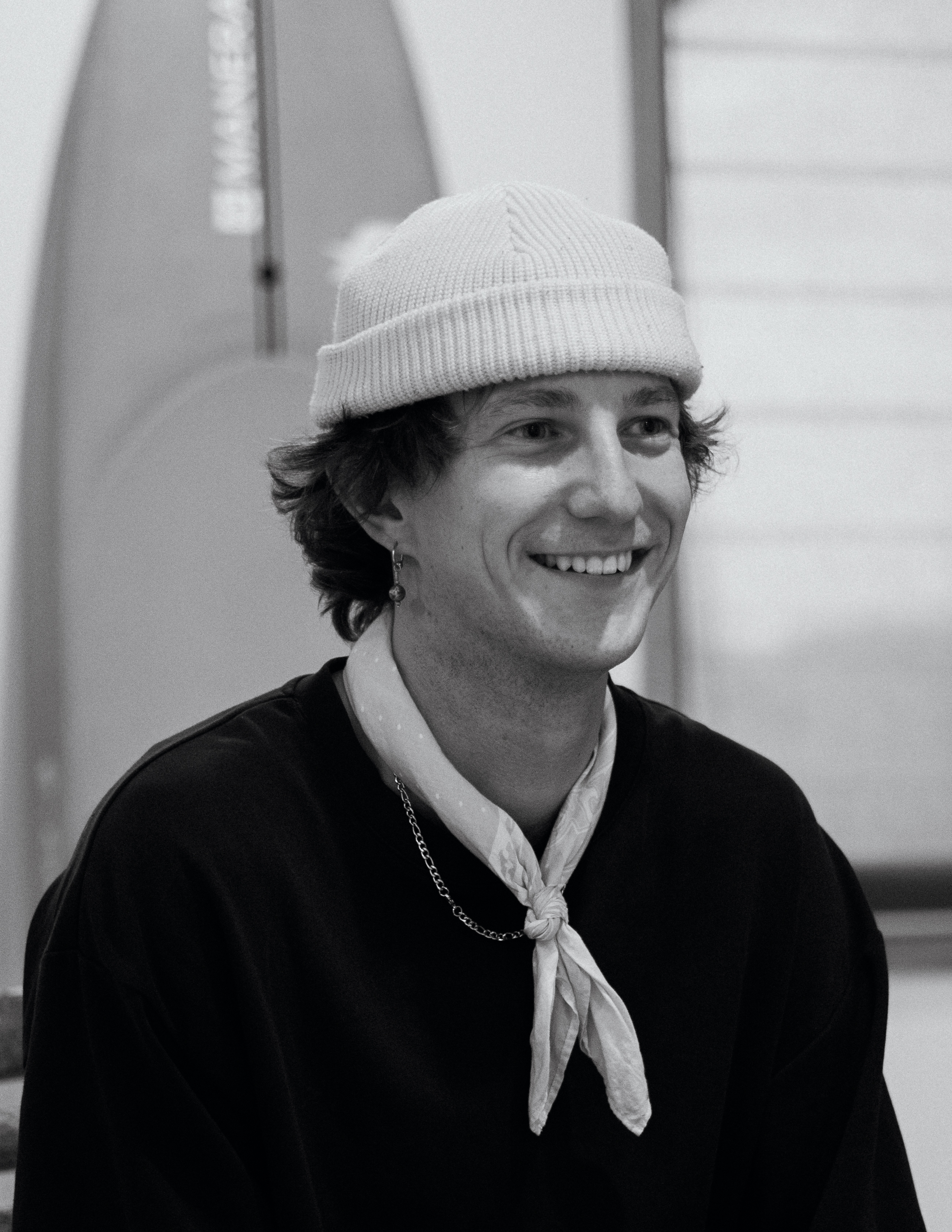 BORDERLESS FRIENDS Magazine issue II: Meribel Madness - Ulule