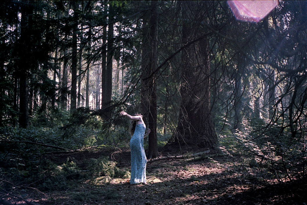 Premier Album - La Source - Ulule