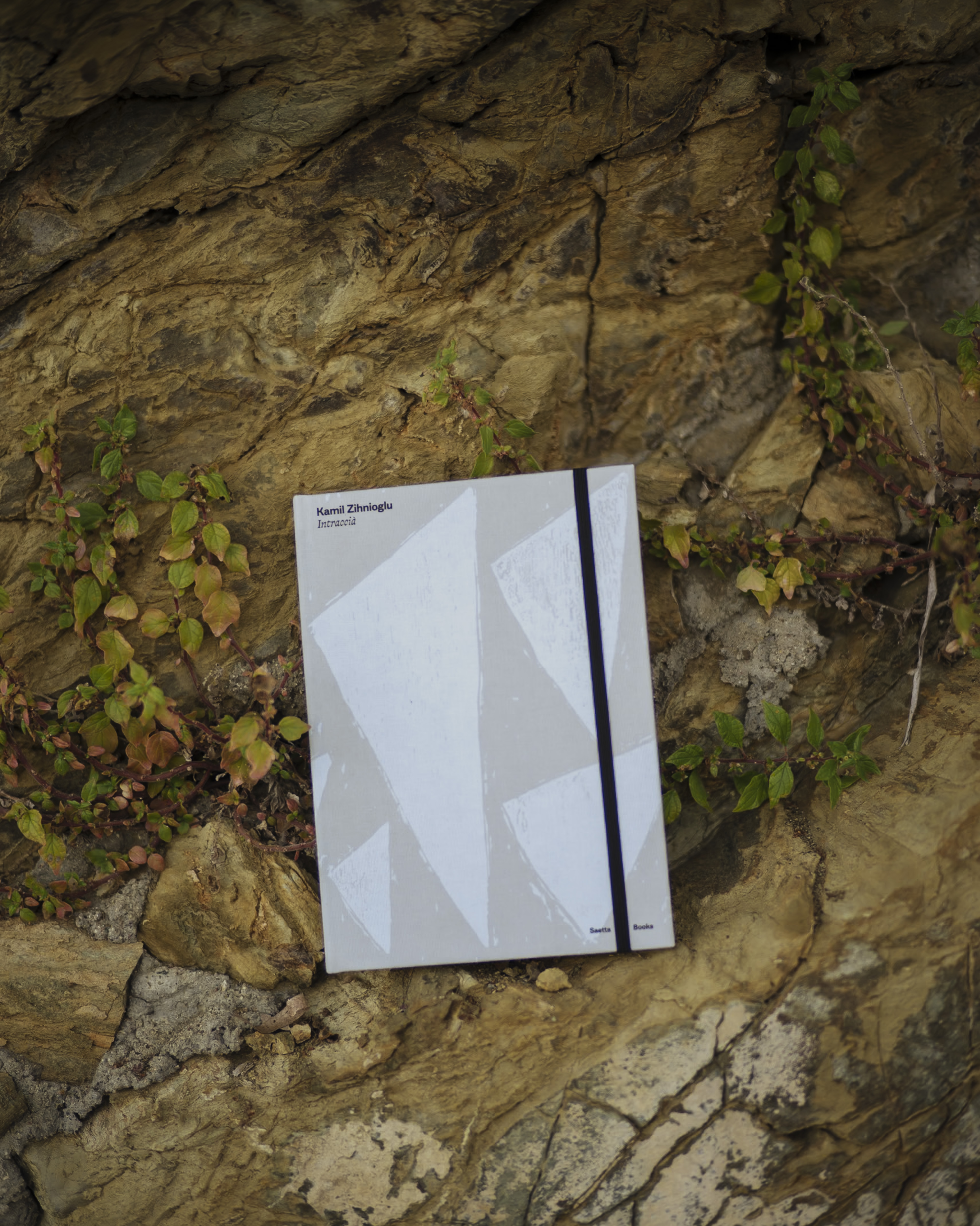 INTRACCIÀ - Le livre photo de Kamil Zihnioglu - Ulule