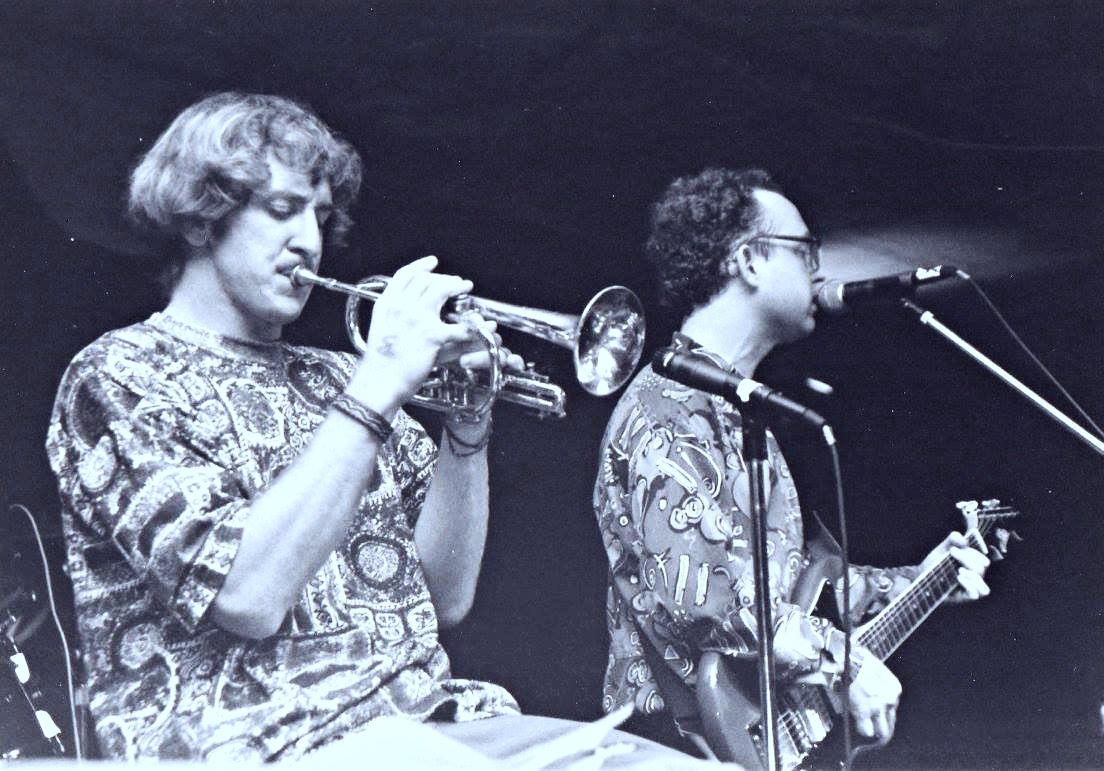 Out Of The Fire featuring Bruce Joyner ! - Ulule