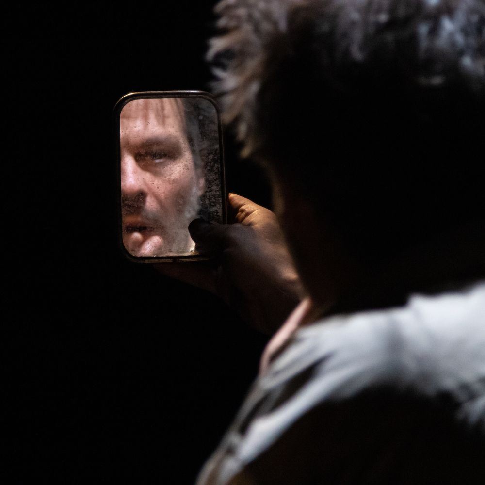 Soutenez Les Carnets du sous-sol à L'Essaïon à Paris ! - Ulule