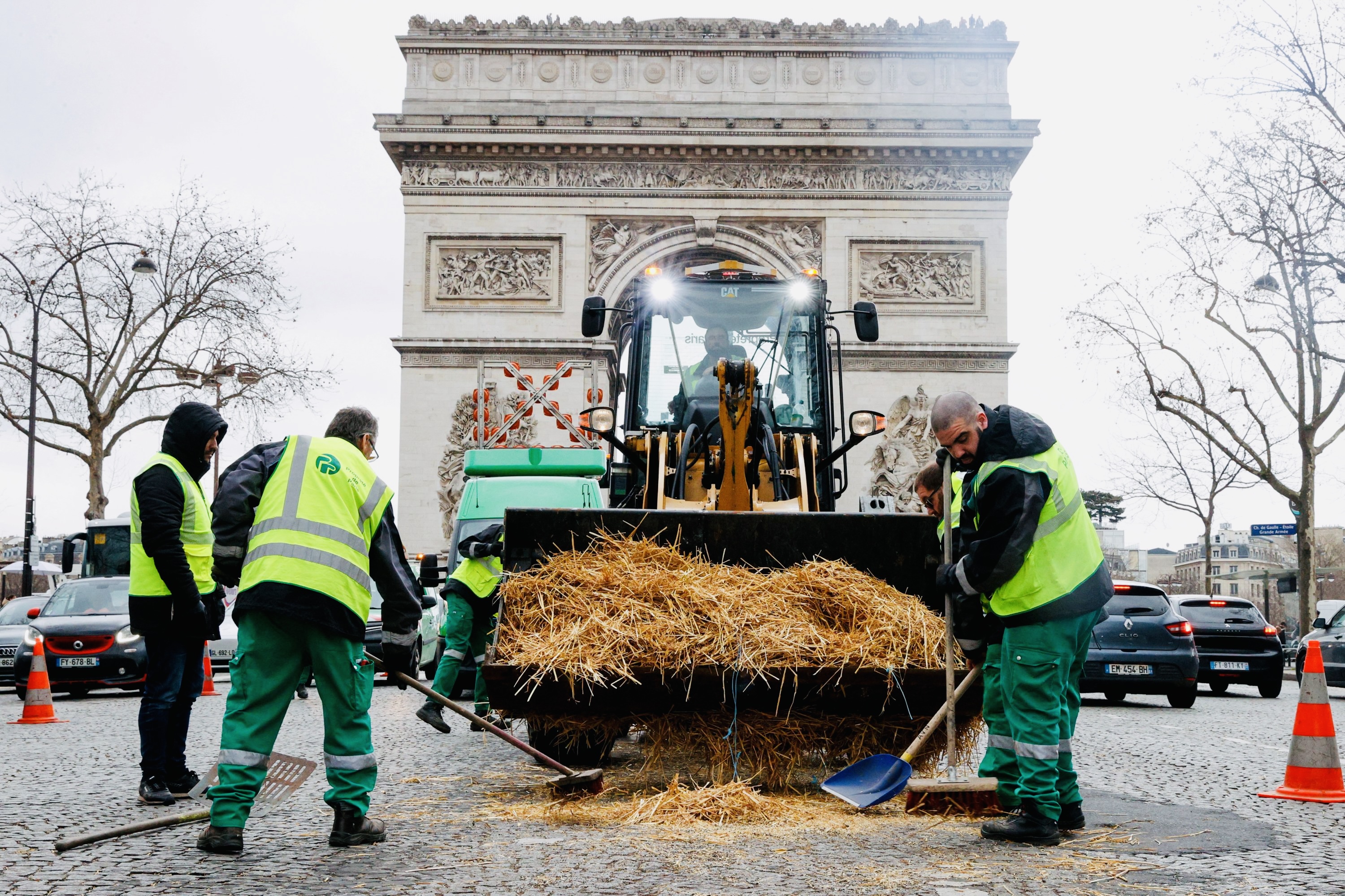 Save our farmers, protect our food. - Ulule
