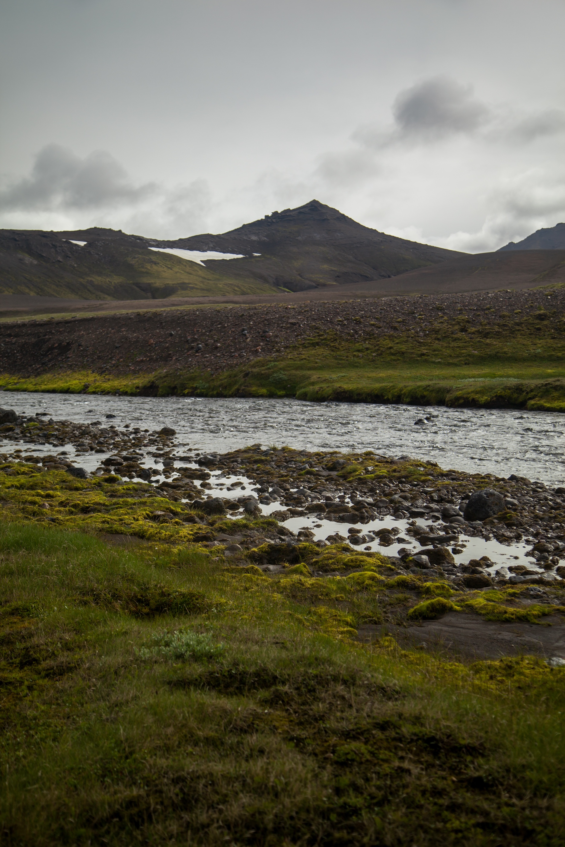 Islande, Terre de Feu : le livre photo de l'exposition ! 🏔️ - Ulule