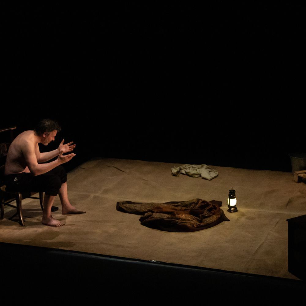 Soutenez Les Carnets du sous-sol à L'Essaïon à Paris ! - Ulule