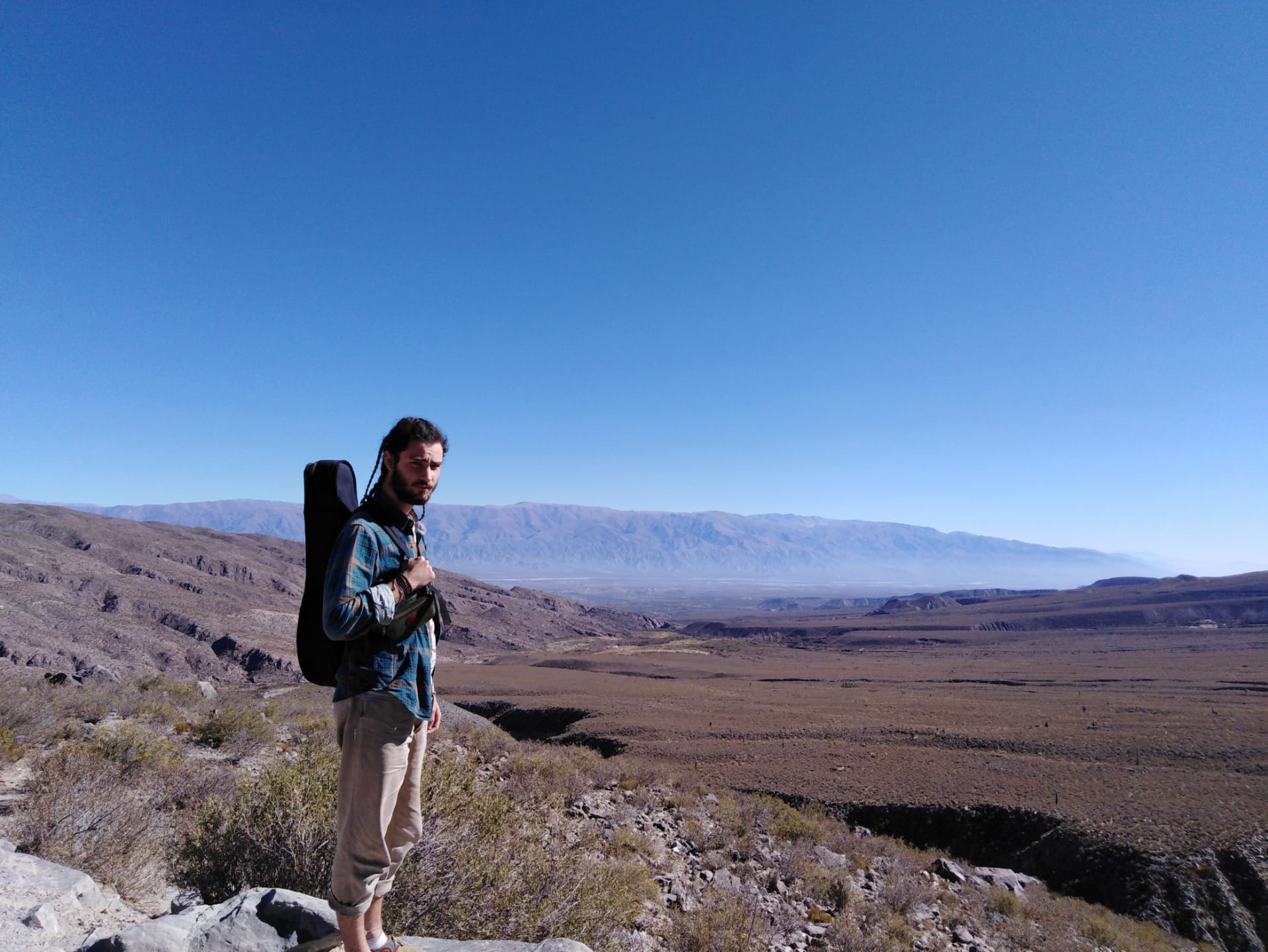 LUCHO LIBRE : premier album