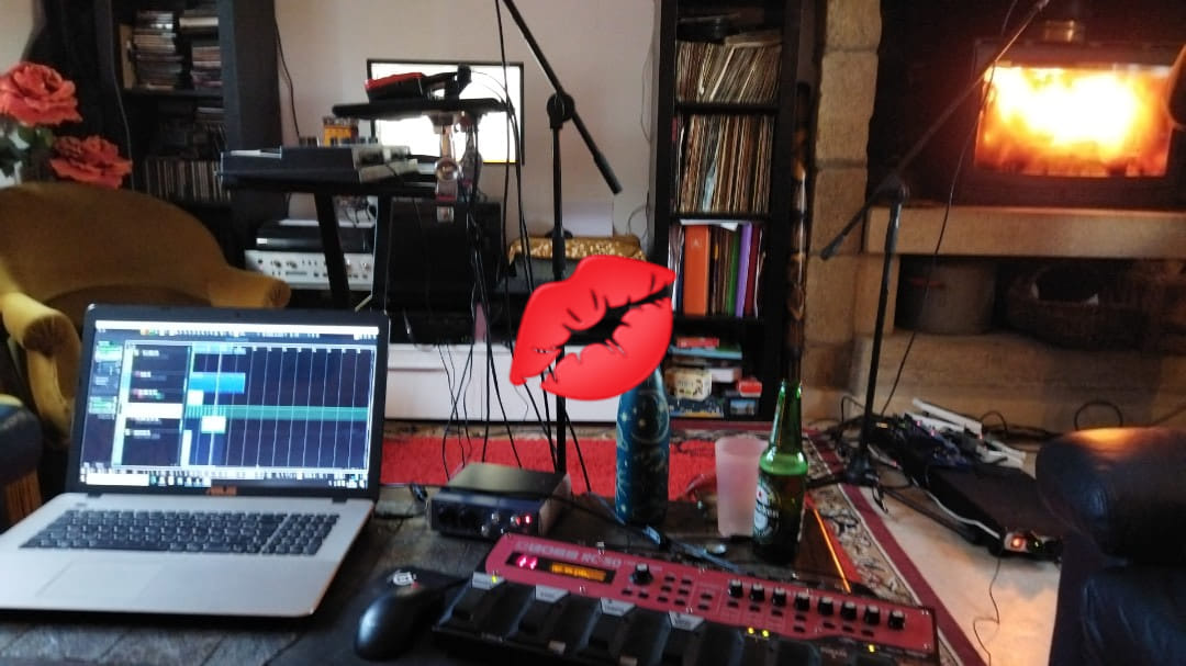 "FOLIE TROUBLE" - Ulule